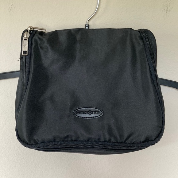 Samsonite | Bath | Samsonite Toiletry Bag | Poshmark